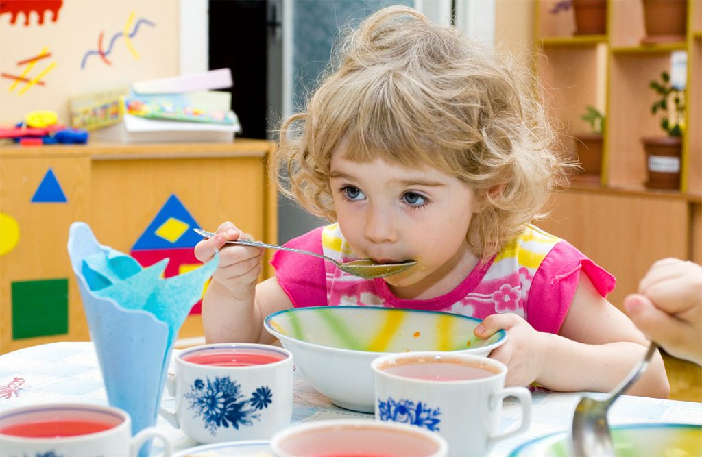 Zbilansowana dieta dziecka - zdrowe i wartościowe posiłki w żłobku lub przedszkolu - Mój Żłobek ...